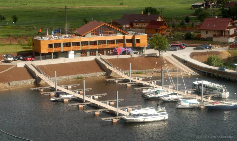 Marína Píšťany | Eventino.cz